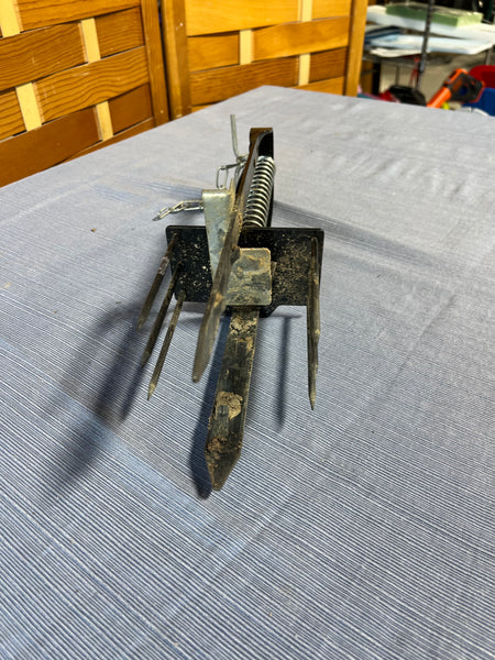 Sweeney's Mole Trap – Williamsburg Estate Services