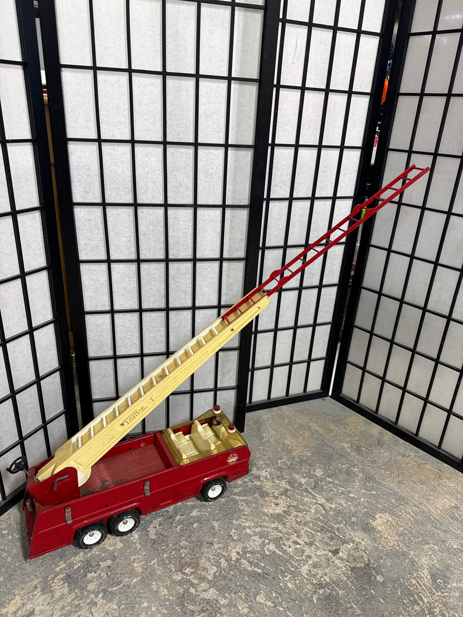 Vintage Tonka Pressed Steel Aerial Ladder Fire Truck – Williamsburg ...