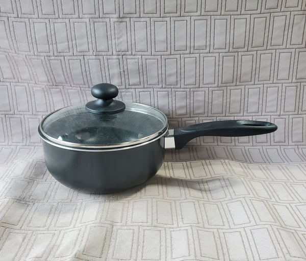 Kitchenware – Williamsburg Estate Services