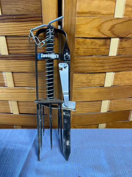 Sweeney's Mole Trap – Williamsburg Estate Services