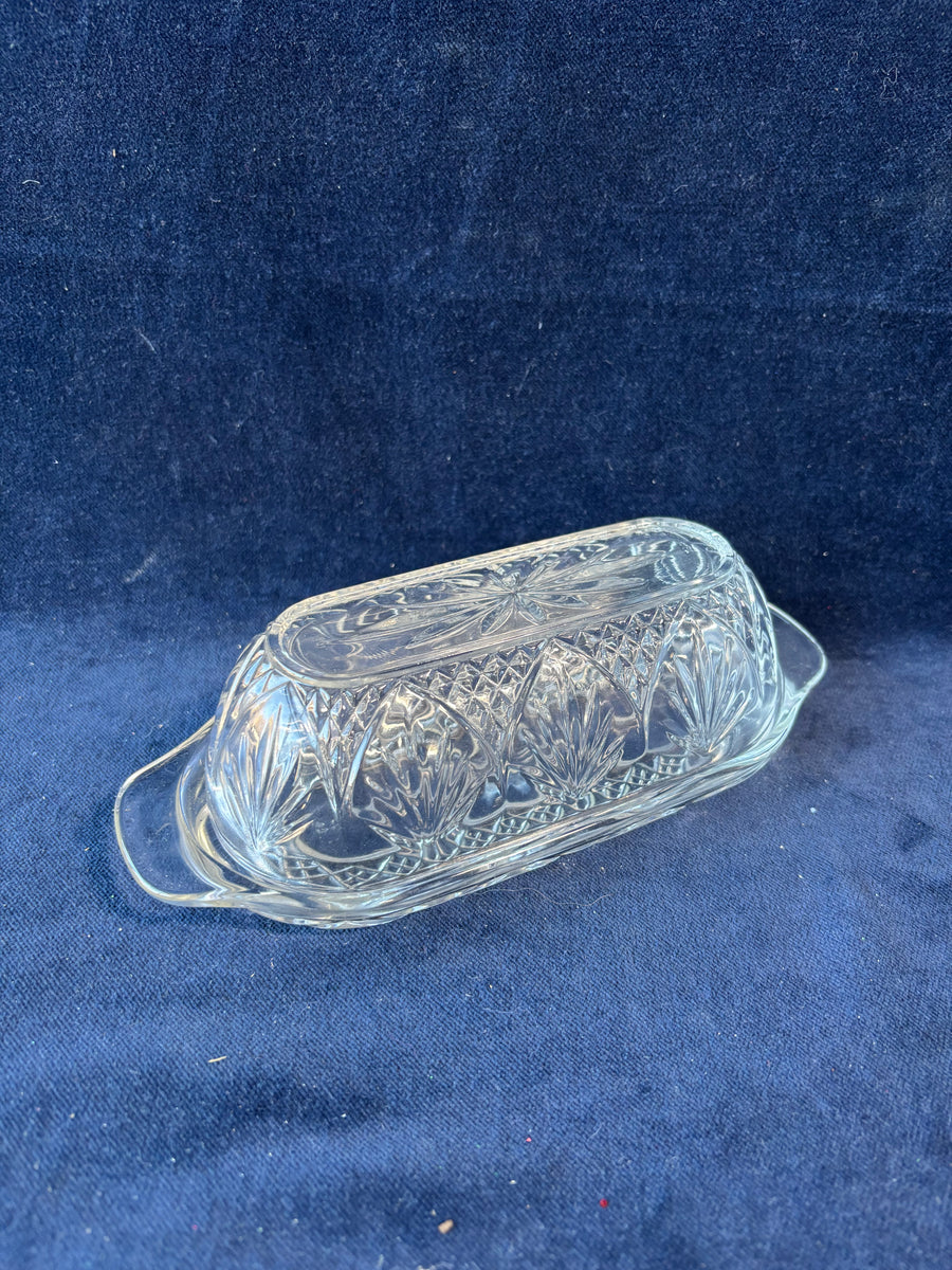 Cristal D’Arques Covered Glass Butter Dish – Williamsburg Estate Services